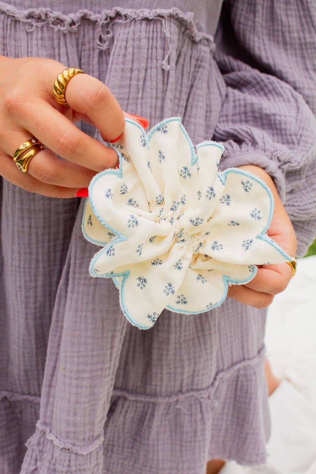 Scallop Double Ruffle Scrunchie – Little Hippie