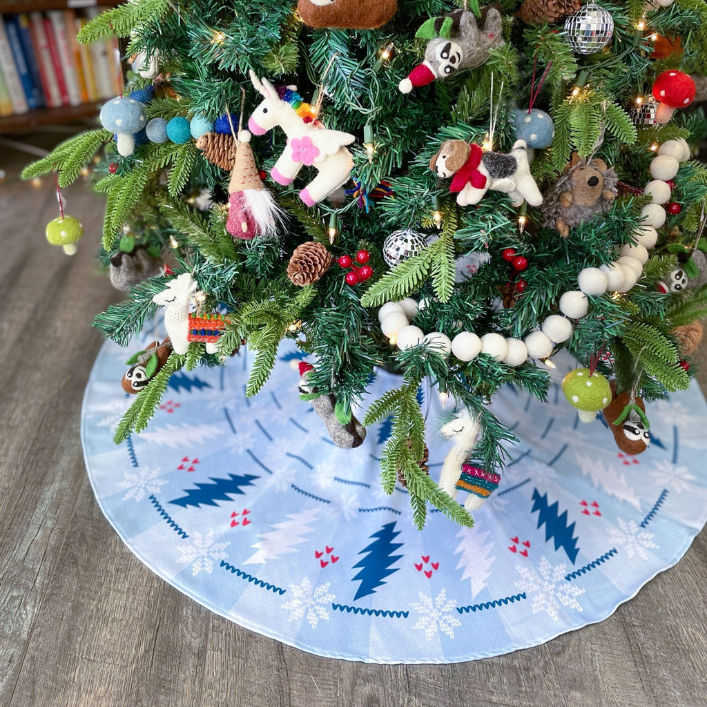 Grateful Dead Blue Bolts Snowflakes Tree Skirt – Little Hippie