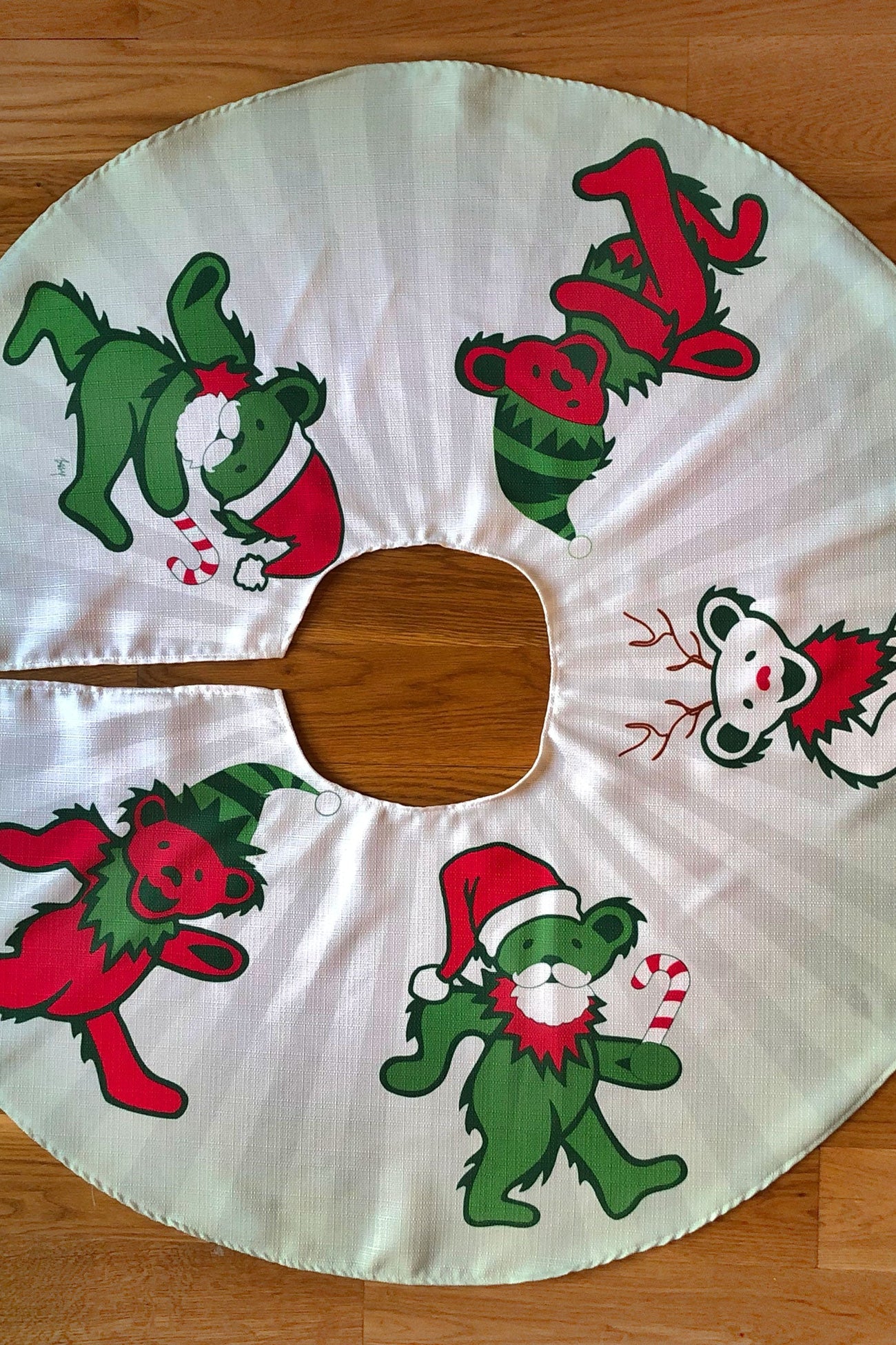Grateful Dead Jingle Bears Christmas Tree Skirt – Little Hippie